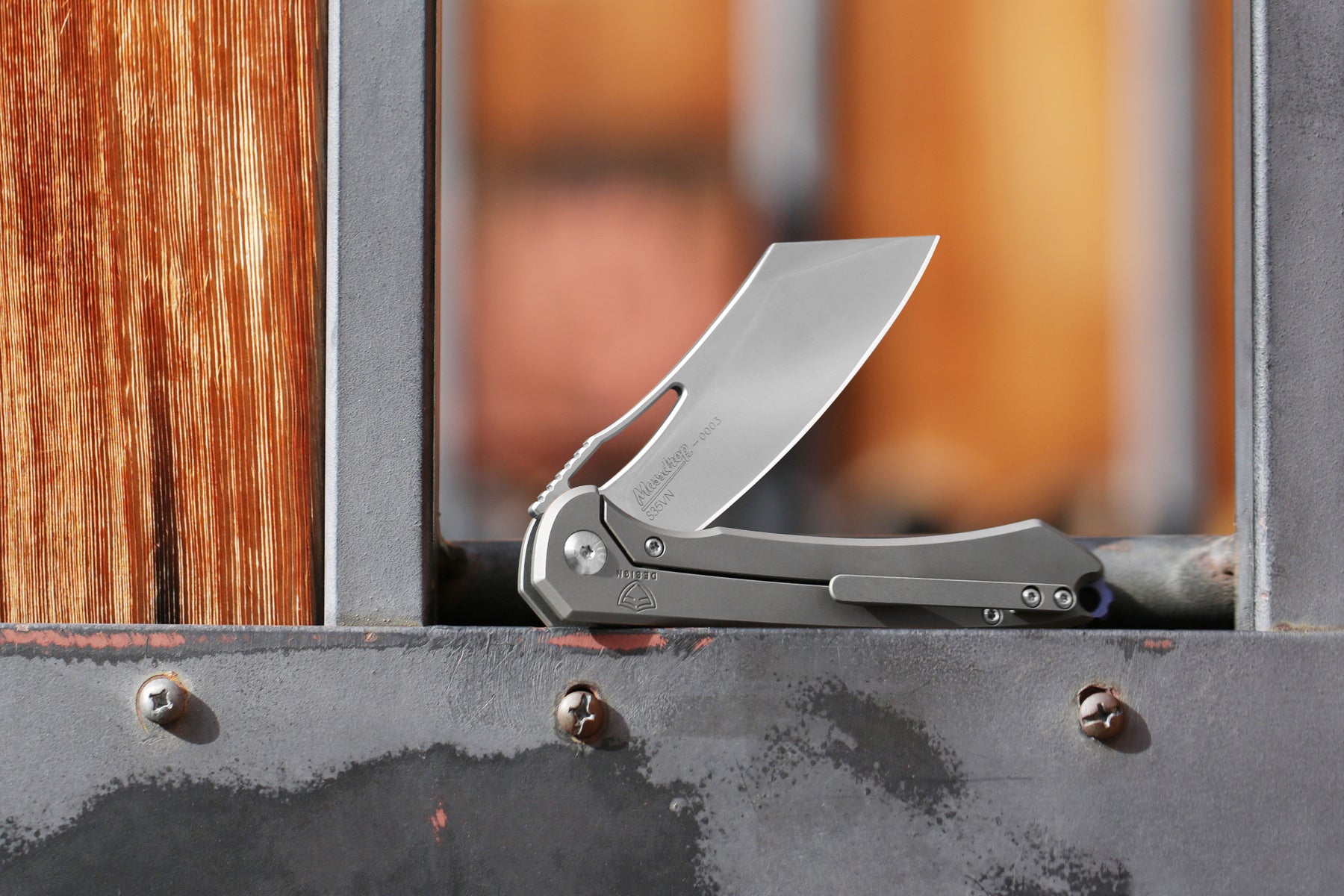 Drop + Ferrum Forge Buc Titanium Frame Lock – Kaviso, LLC